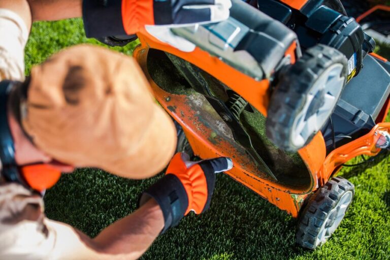 How to Install a Mulching Kit on Your Lawn Mower: A Step-by-Step Guide ...